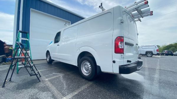 Why are Most Fleet Vehicles White? | Fleet Graphics | AP Wraps
